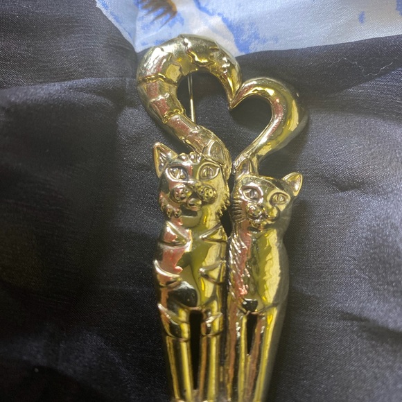 AJC American Jewelry Chain Co | Jewelry | Vintage Ajc Cats In Love Pin ...